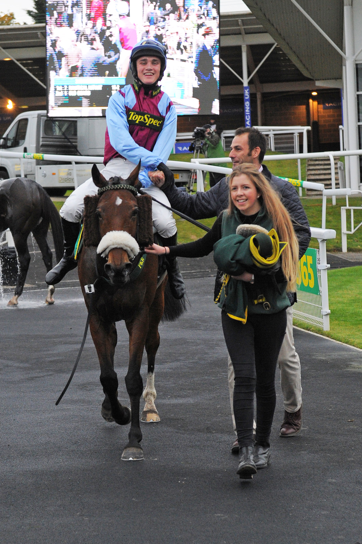 Young horses & dreams Part 1 | Philip Kirby Racing